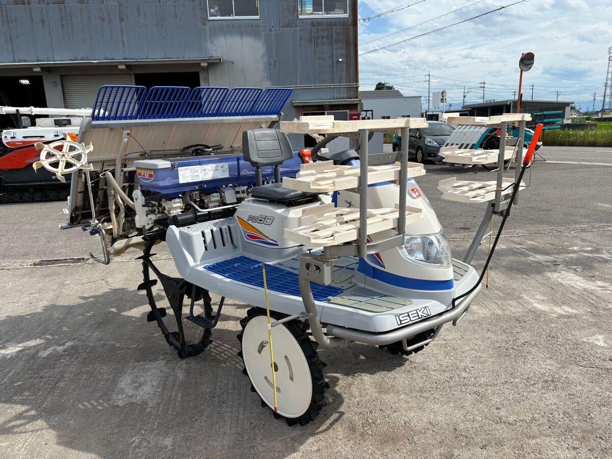 Yahoo!オークション - 【動画有り】イセキ 田植機 PZ50 5条植 施肥機 ...