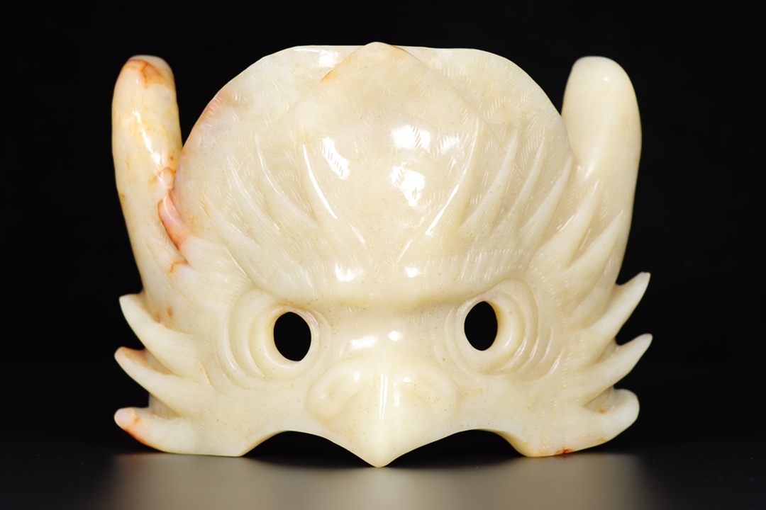 Yahoo!オークション - 永し 戰漢時期 和田玉 獸面紋 鳥形 面具 極細工 ...