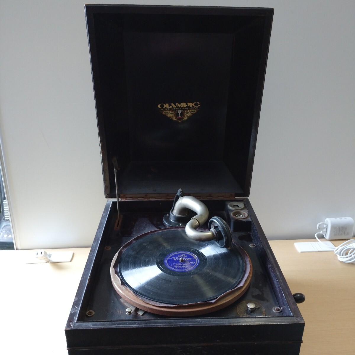 Yahoo!オークション - E542 蓄音機 昭和レトロ アンティーク 当時物 ...