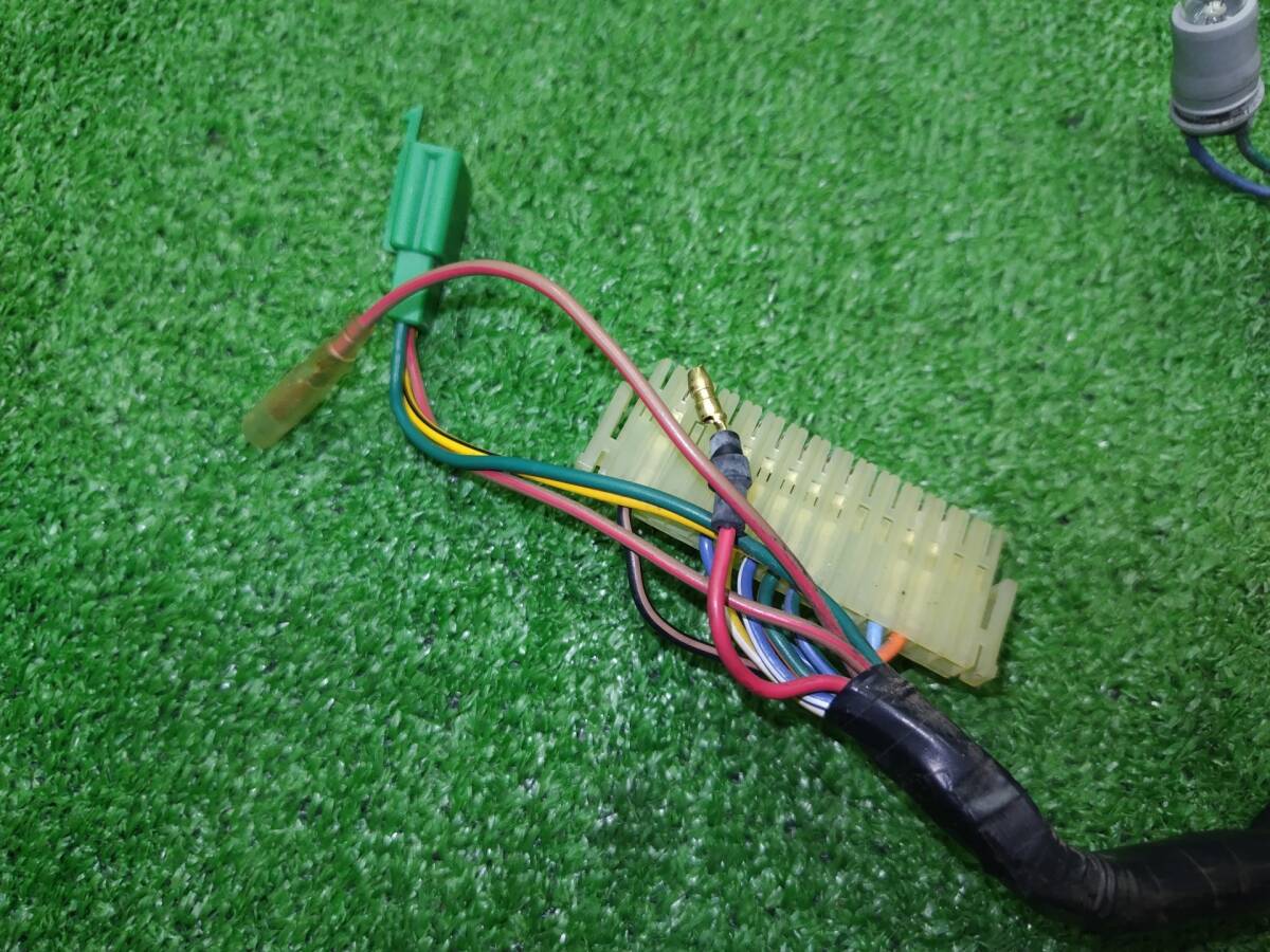 Yahoo!オークション - 最終型 ホンダ フュージョン SE MF02 純正 スピ...