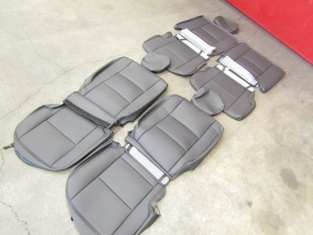 Yahoo!オークション - [39E+EG3]クラッツィオ Clazzio シートカバー 1...