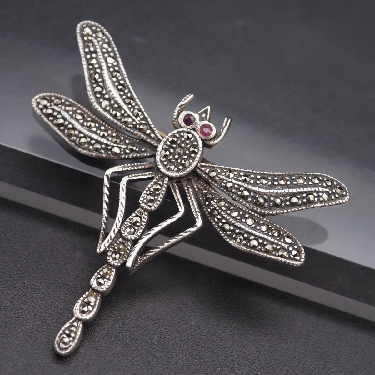 Yahoo!オークション - A447 ルビー ピンクスピネル 925刻印 ブローチ ...