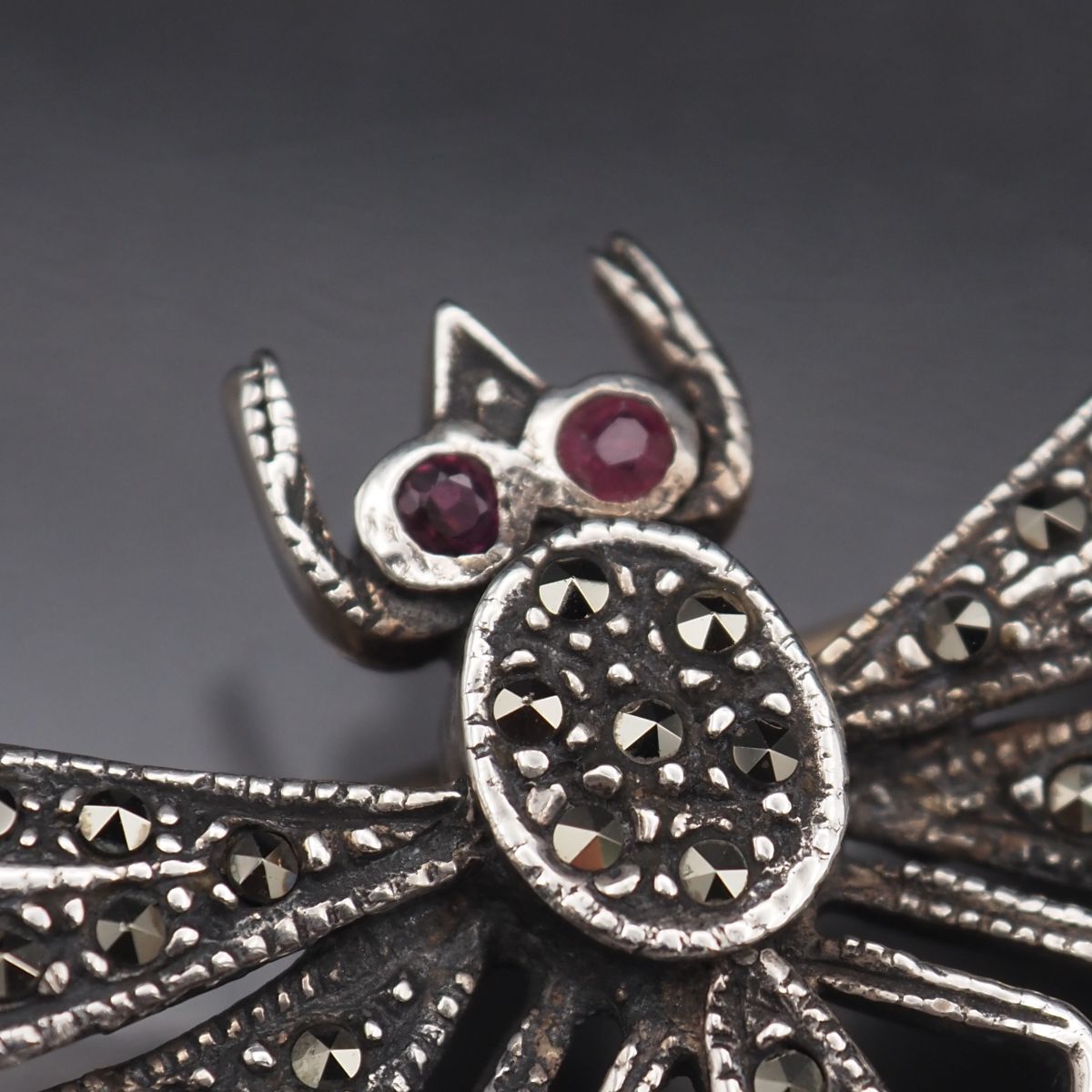 Yahoo!オークション - A447 ルビー ピンクスピネル 925刻印 ブローチ ...