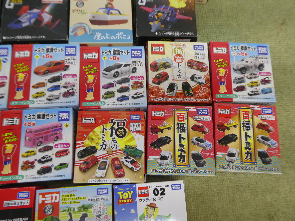 Yahoo!オークション - 119-W23) 現状品 トミカ まとめ売り 福徳 福富 ...