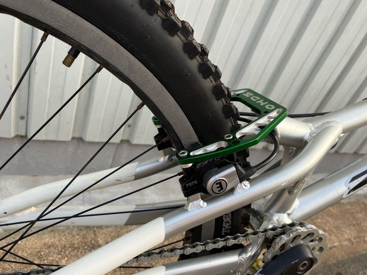 Yahoo!オークション - トライアル 26インチ ZHI