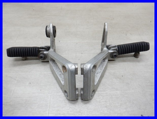 Yahoo!オークション - M671 GSF1200 GV75A 左右タンデムステップ 60