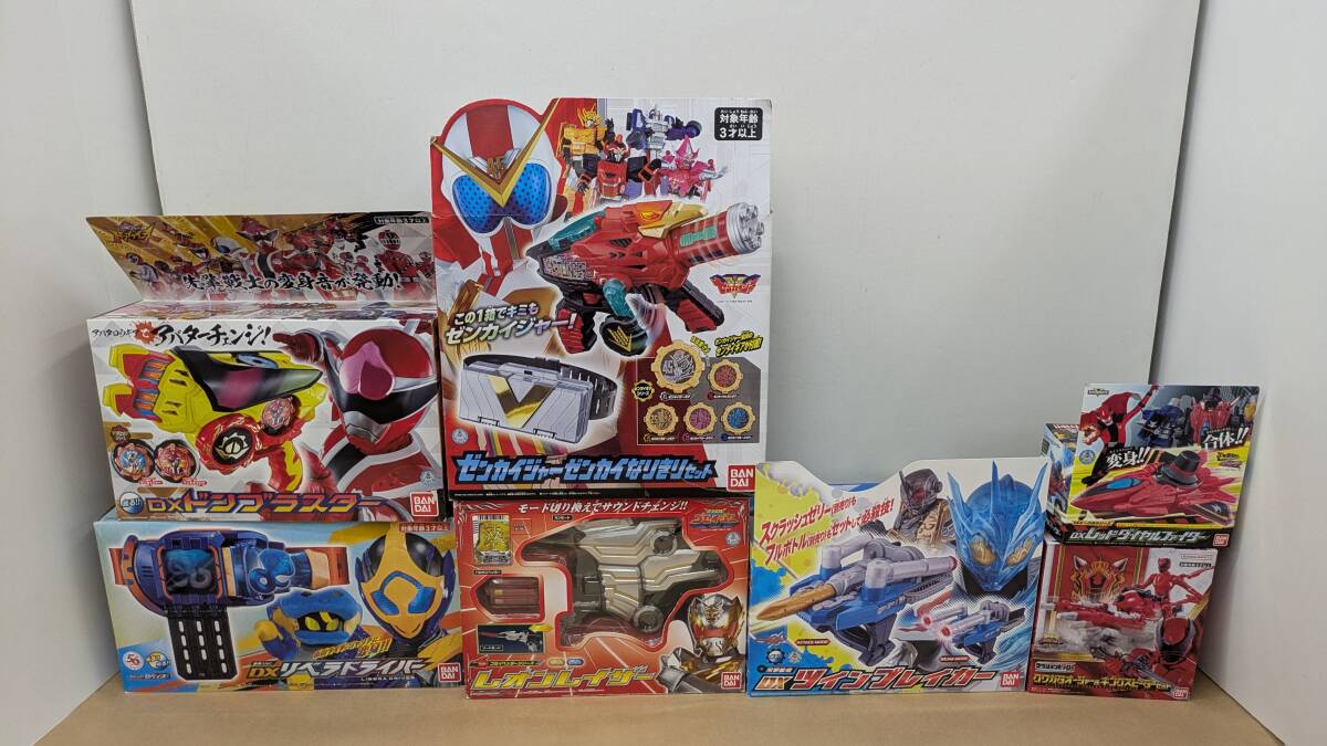 Yahoo!オークション - D646/処分品 特撮系 玩具 フィギュア まとめ処...