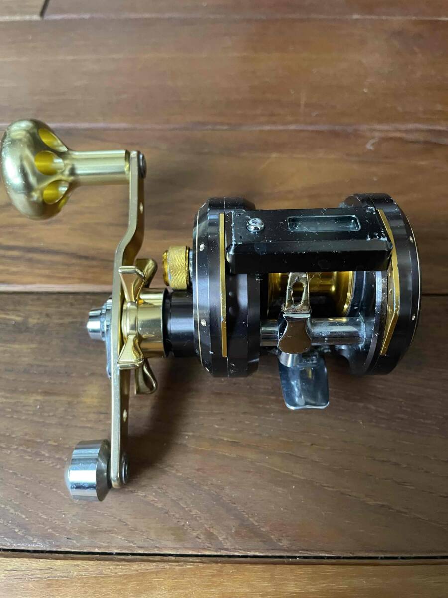 Yahoo!オークション - Daiwa ダイワ ミリオネア ICV 100R used