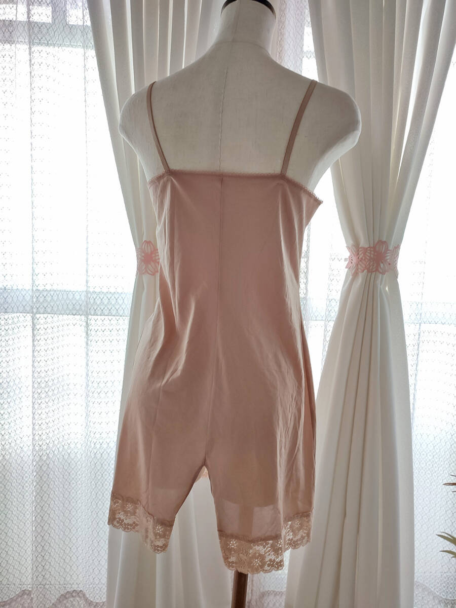 Yahoo!オークション - セール ①M ワコールのスリップ B80-80