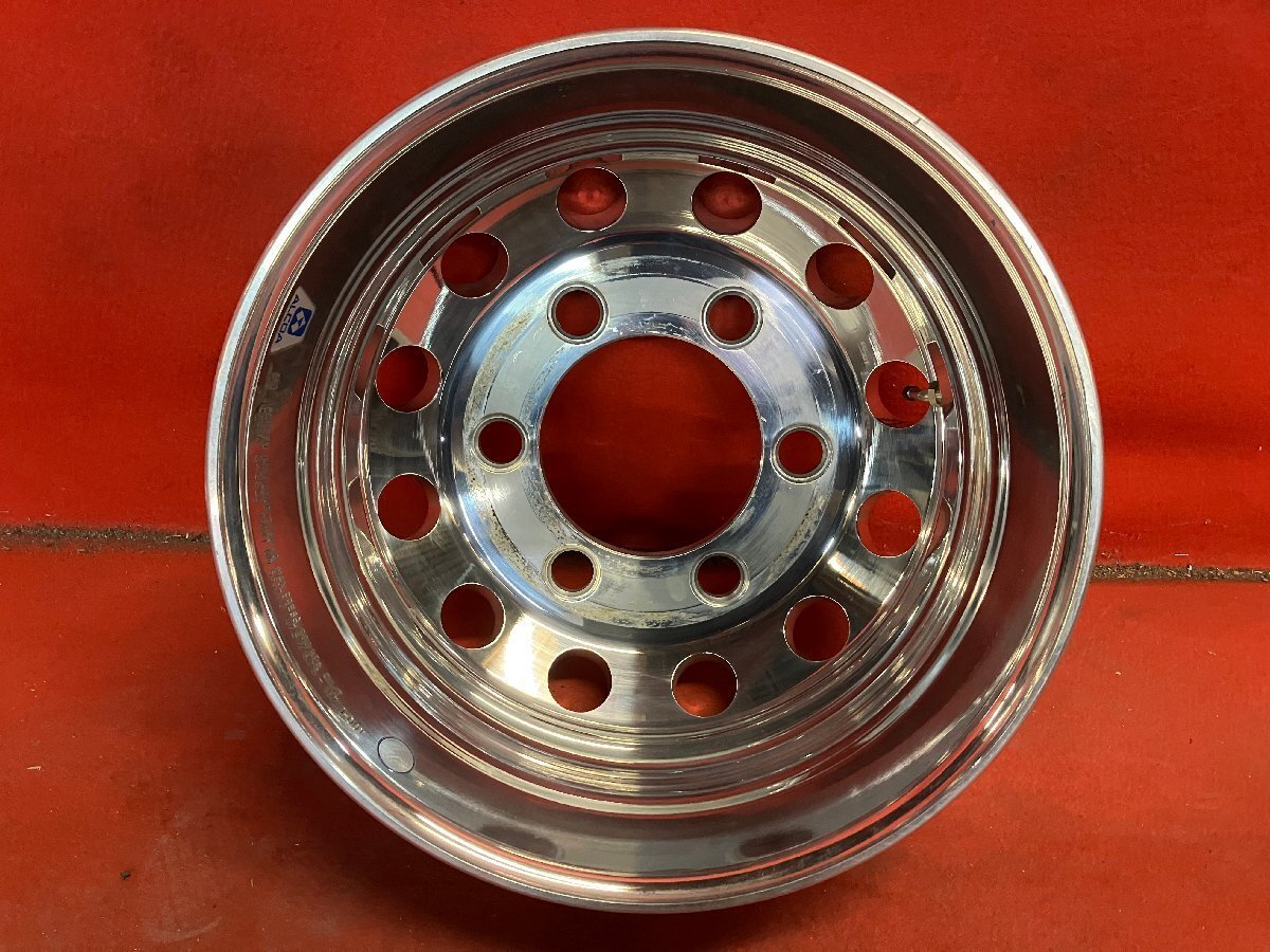 Yahoo!オークション - 新車外し品 ALCOA 品番663133 17.5x6.00 135 6H ...