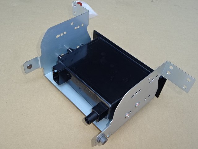 Yahoo!オークション - セルボ 19年 CBA-HG21S オーディオパネル ステー...