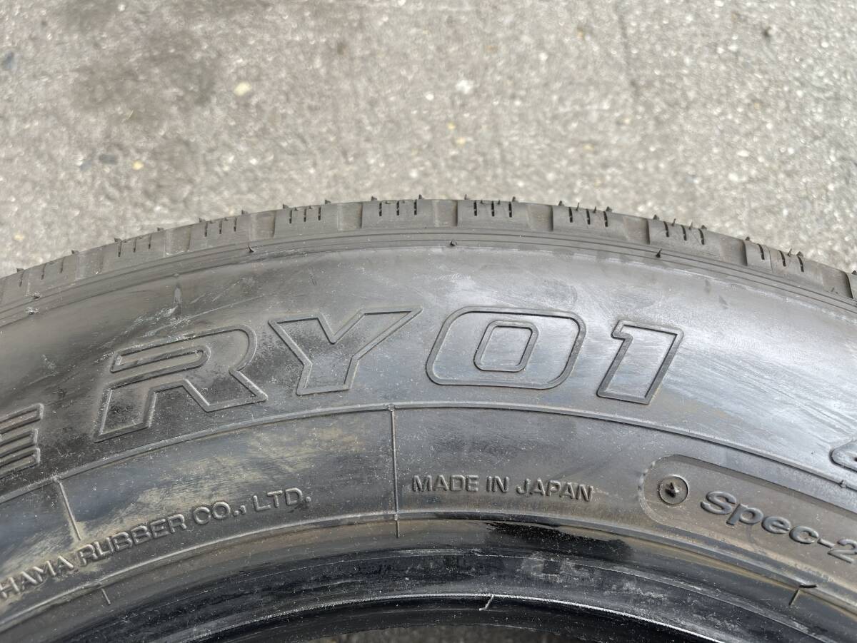 Yahoo!オークション - [Y10] YOKOHAMA タテ溝 RY01 205/70R17.5 6本 ...