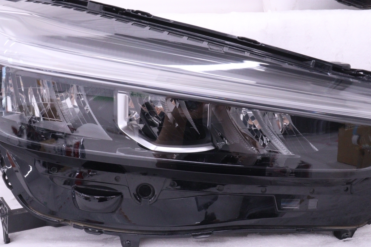 Yahoo!オークション - 55-2172 極上品 LED RV5 ヴェゼルeHEV 左右ヘッ...