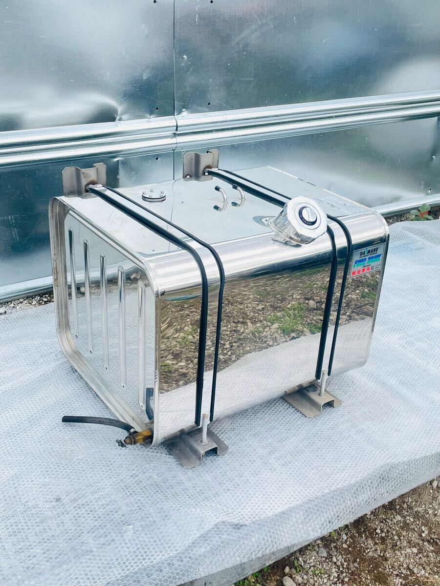 Yahoo!オークション - 美品 大型 中型 大丸 DAIMARU ST-218 燃料タンク...