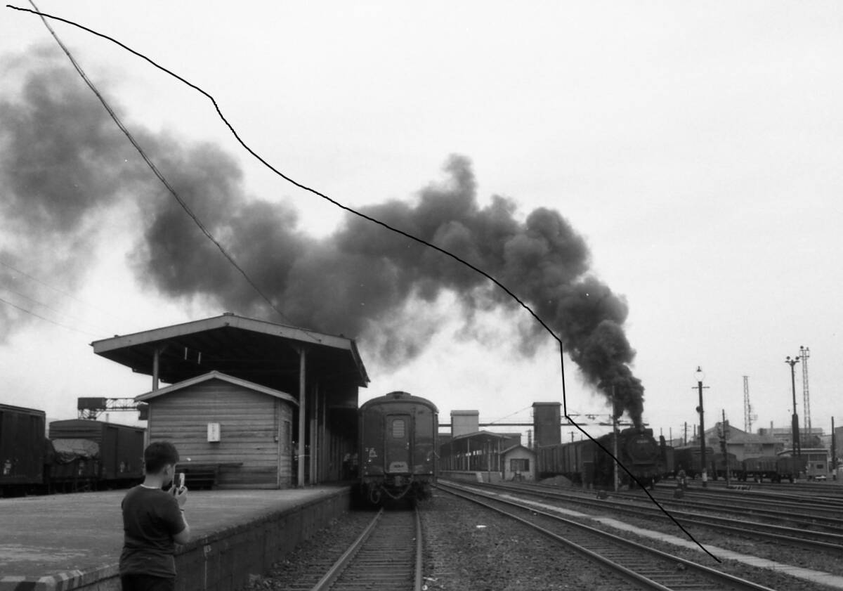 Yahoo!オークション - 国鉄時代 昭和47年 北海道 SL 蒸気機関車 D52 20...