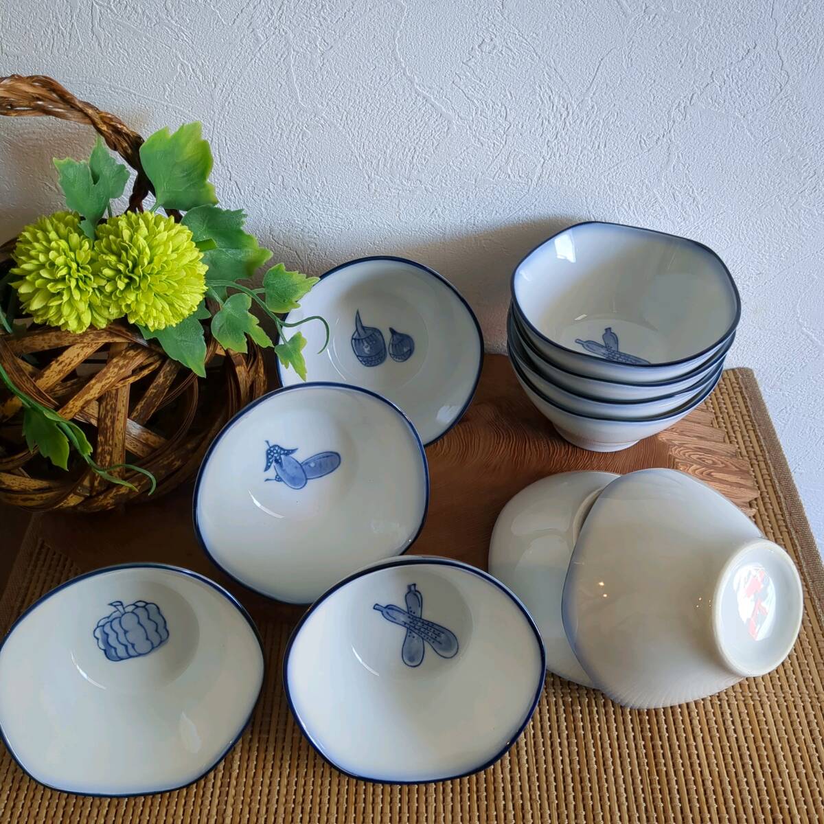 Yahoo!オークション - wasabi a232 染付野菜柄小鉢10個セット 美品 絵...