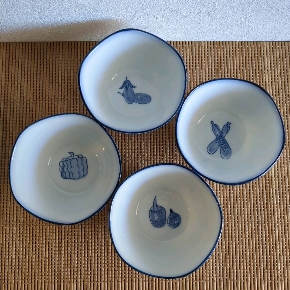 Yahoo!オークション - wasabi a232 染付野菜柄小鉢10個セット 美品 絵...