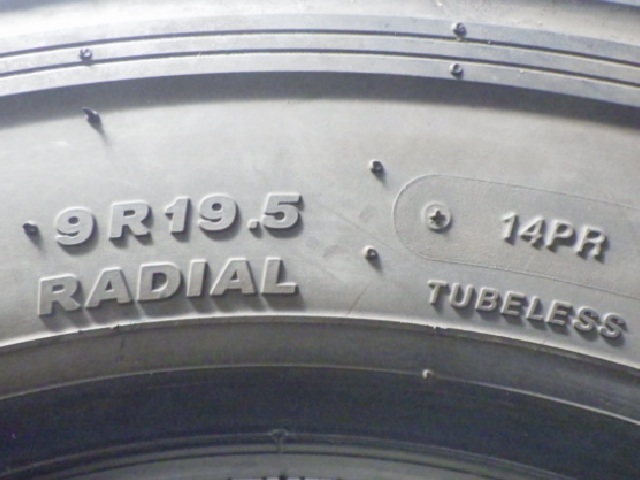 Yahoo!オークション - 9R19.5 14PR ブリヂストン BRIDGESTONE 夏 V-STE...
