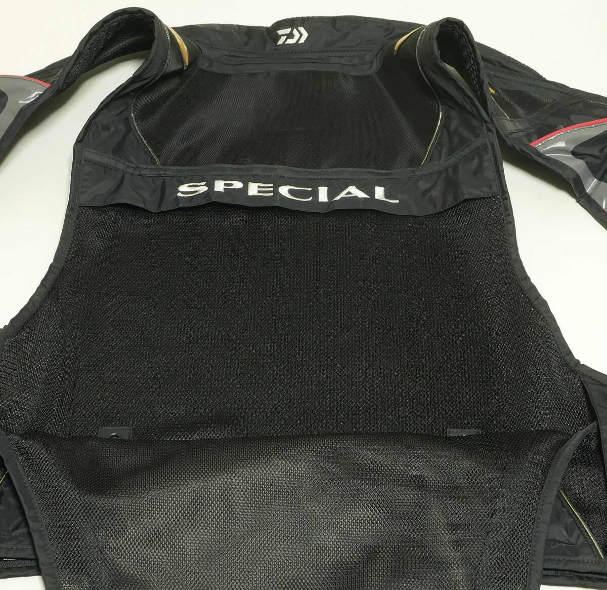 Yahoo!オークション - ダイワ スペシャル DV-1021 ＆ DV-2106 2枚です...