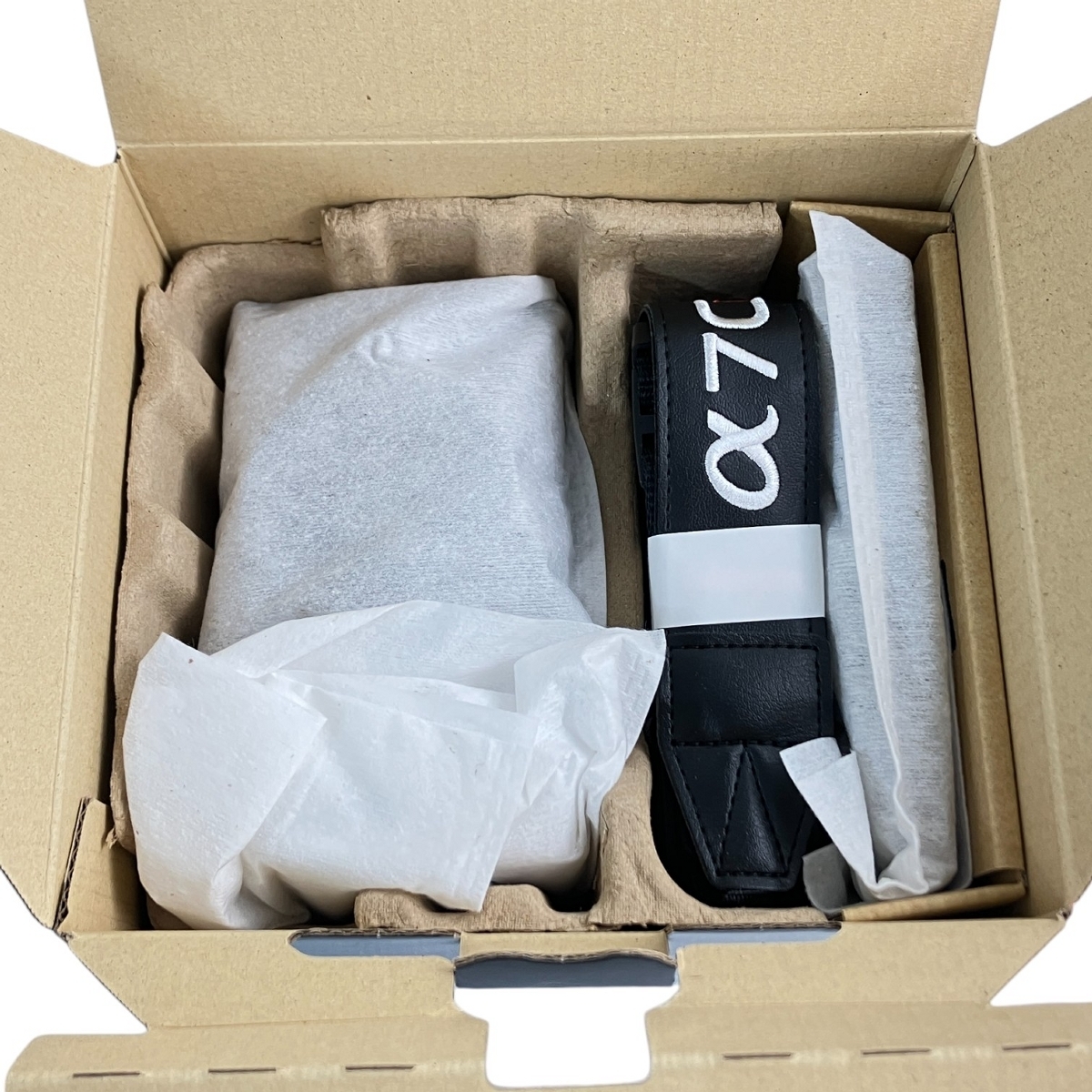 Yahoo!オークション - SONY α7CR ILCE-7CR デジタル ミラーレス 一眼 ...