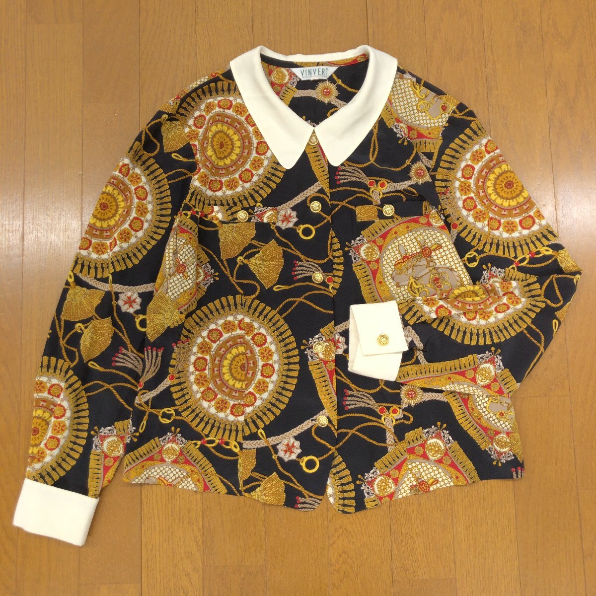 Yahoo!オークション - VINVERT バンベール ヴィンテージ 総柄 金ボタン...