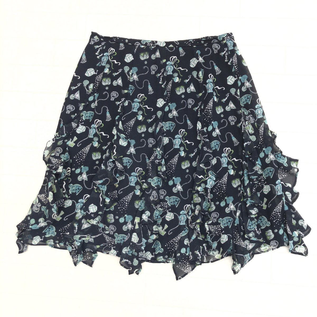 Yahoo!オークション - 美品 Otto オットー シルク100% 総柄 フリル レ...