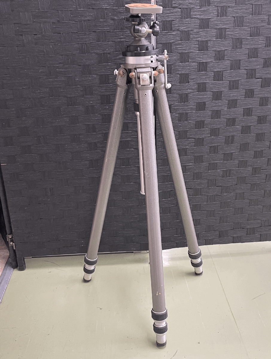 Yahoo!オークション - ♭26 GITZO CREMAILLERE 3 カメラ 大型 三脚 雲...