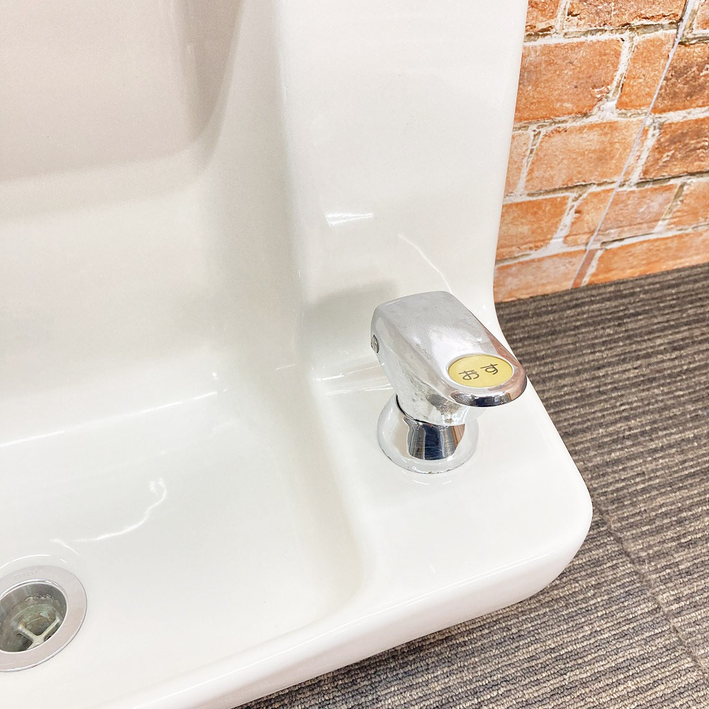 Yahoo!オークション - 【美品】TOTO 陶器製 手洗器 洗面化粧台「L590R...