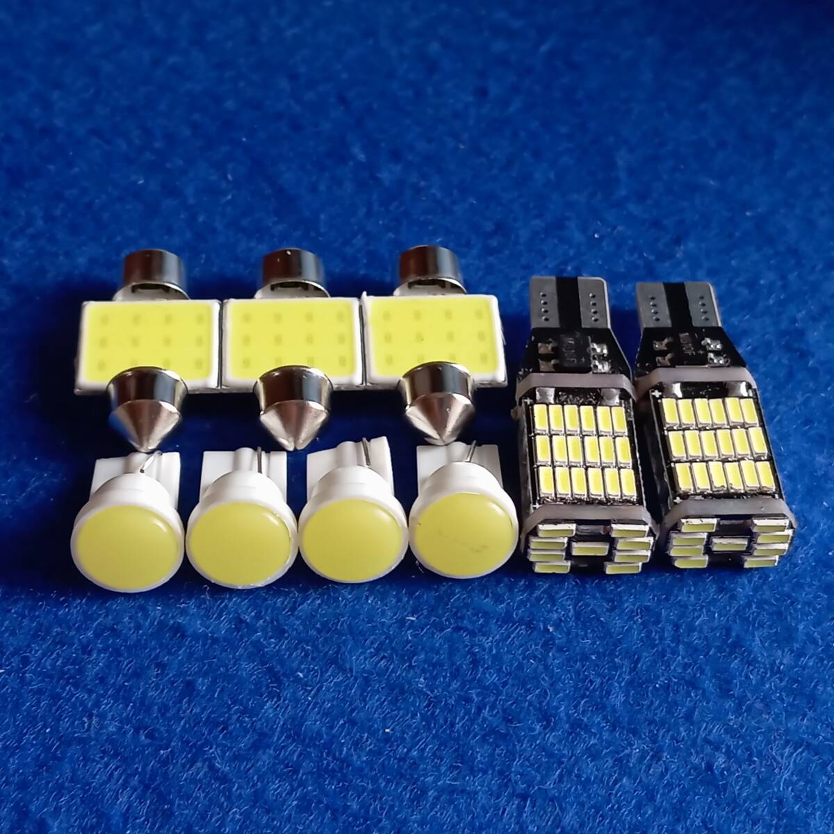 Yahoo!オークション - デイズルークス B21A 超爆光 T10 LED ルームラン...