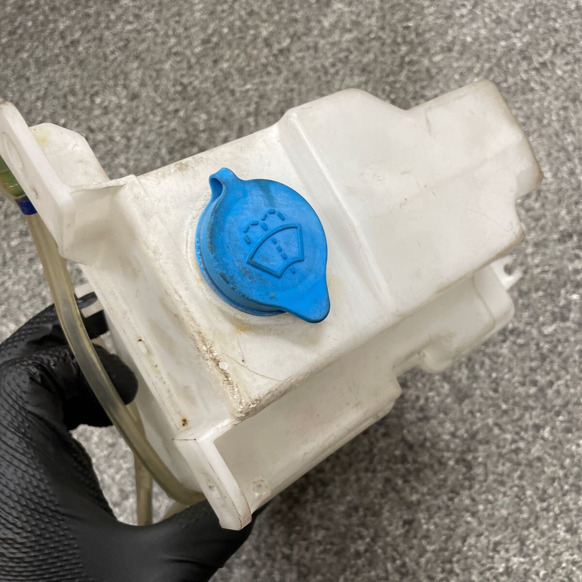 Yahoo!オークション - ウォッシャータンク ジムニー JB23 9型