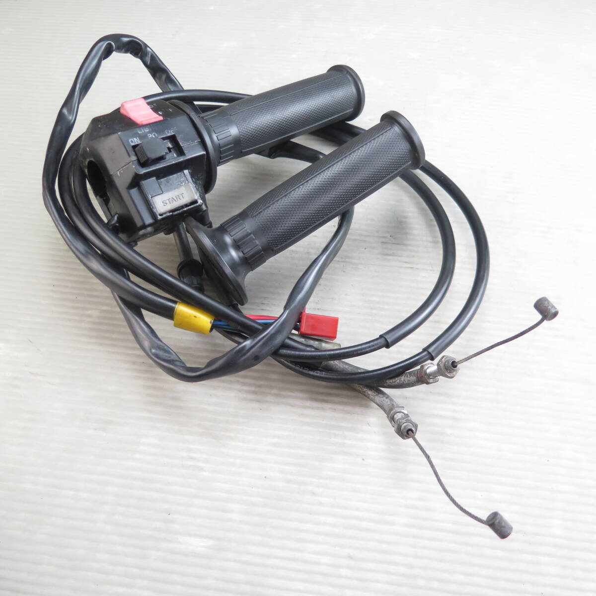 Yahoo!オークション - ビラーゴ [3DM] 純正 ハンドルスイッチボックス...