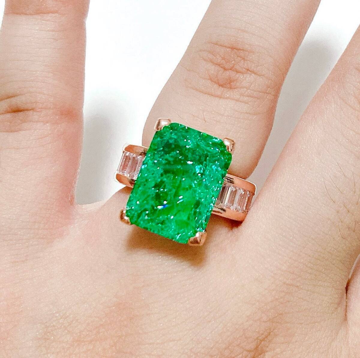 Yahoo!オークション - エメラルドリング sonaダイヤモンド 大粒 人工宝...