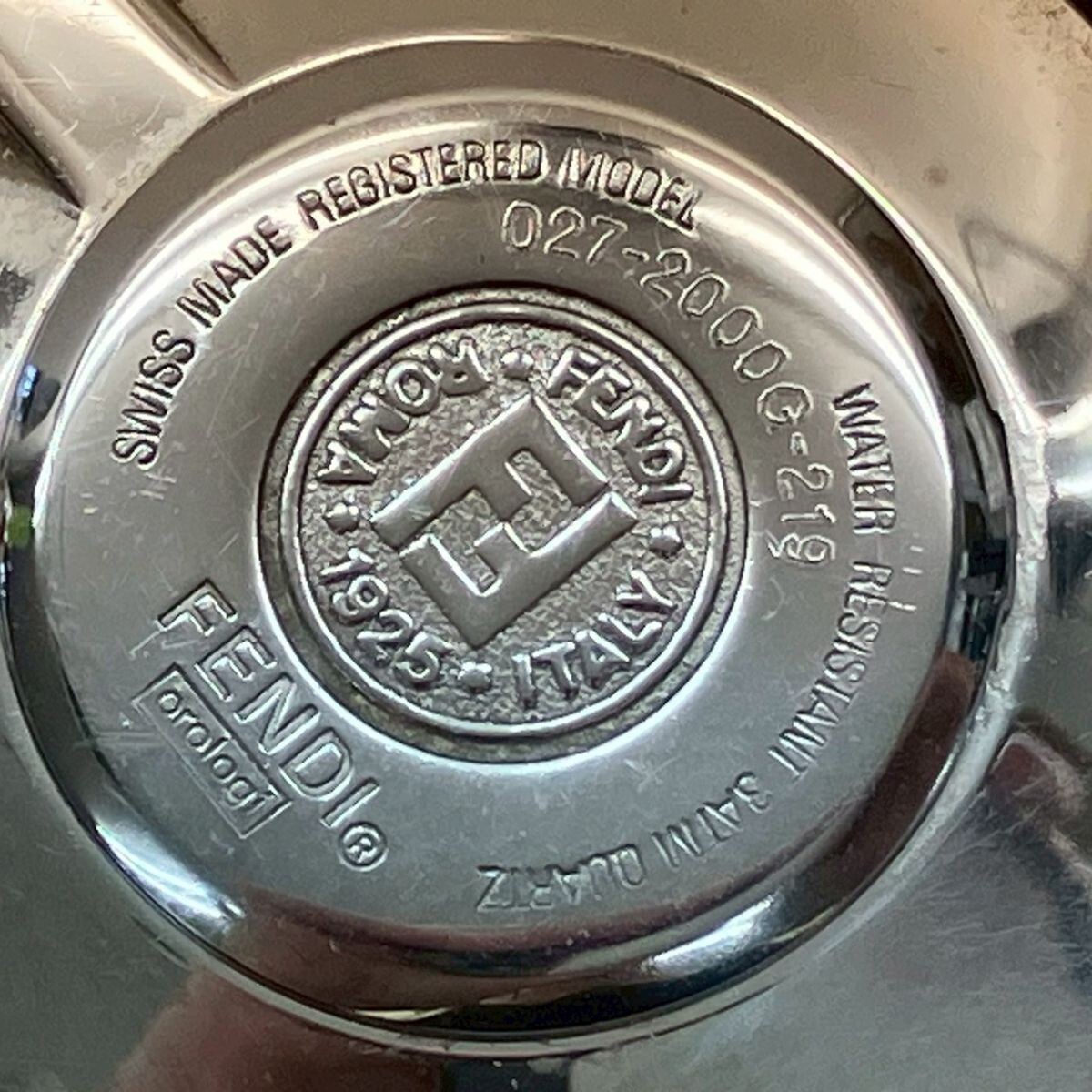 Yahoo!オークション - B150-SG5-171 【電池交換済み/稼働】 FENDI フェ...