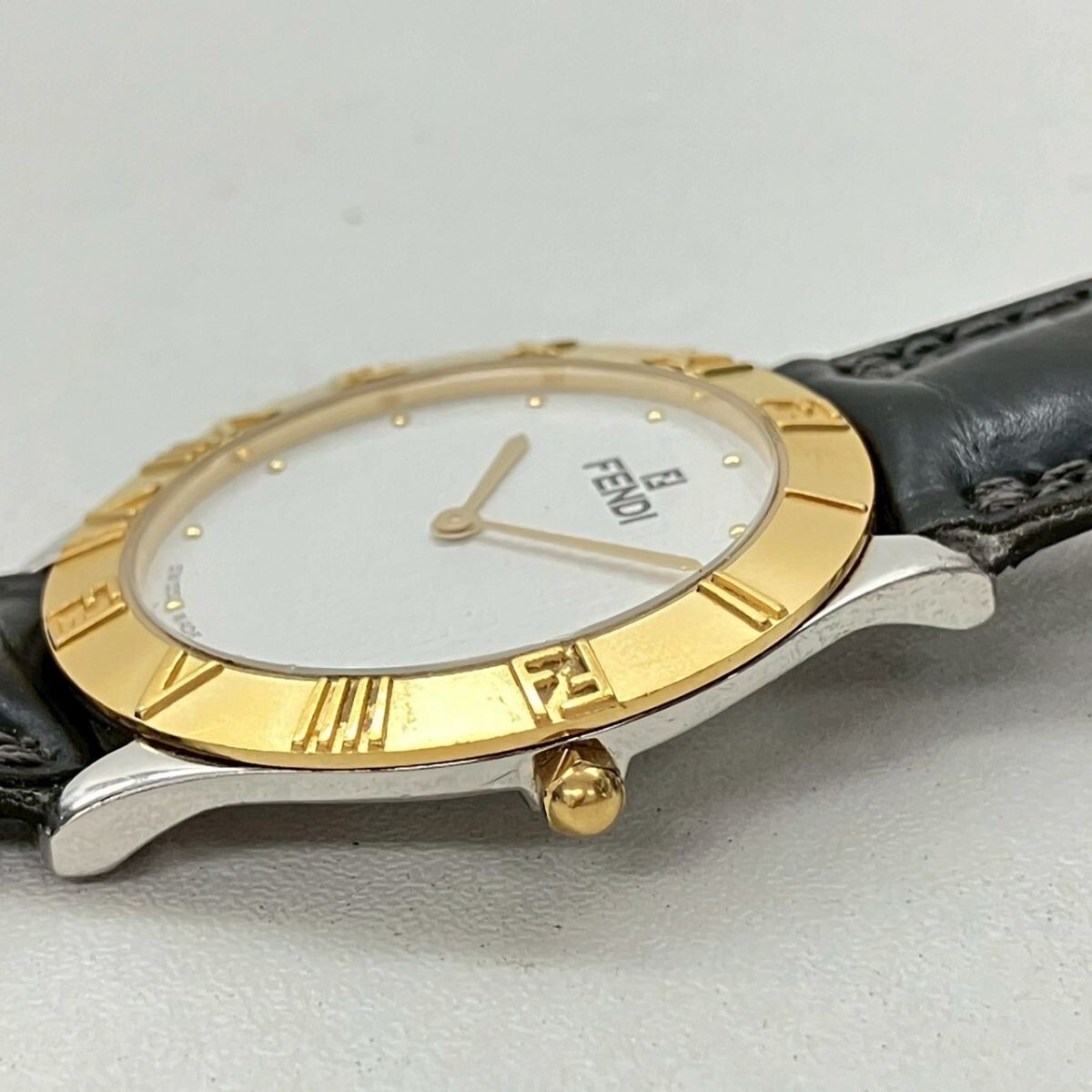 Yahoo!オークション - B150-SG5-171 【電池交換済み/稼働】 FENDI フェ...