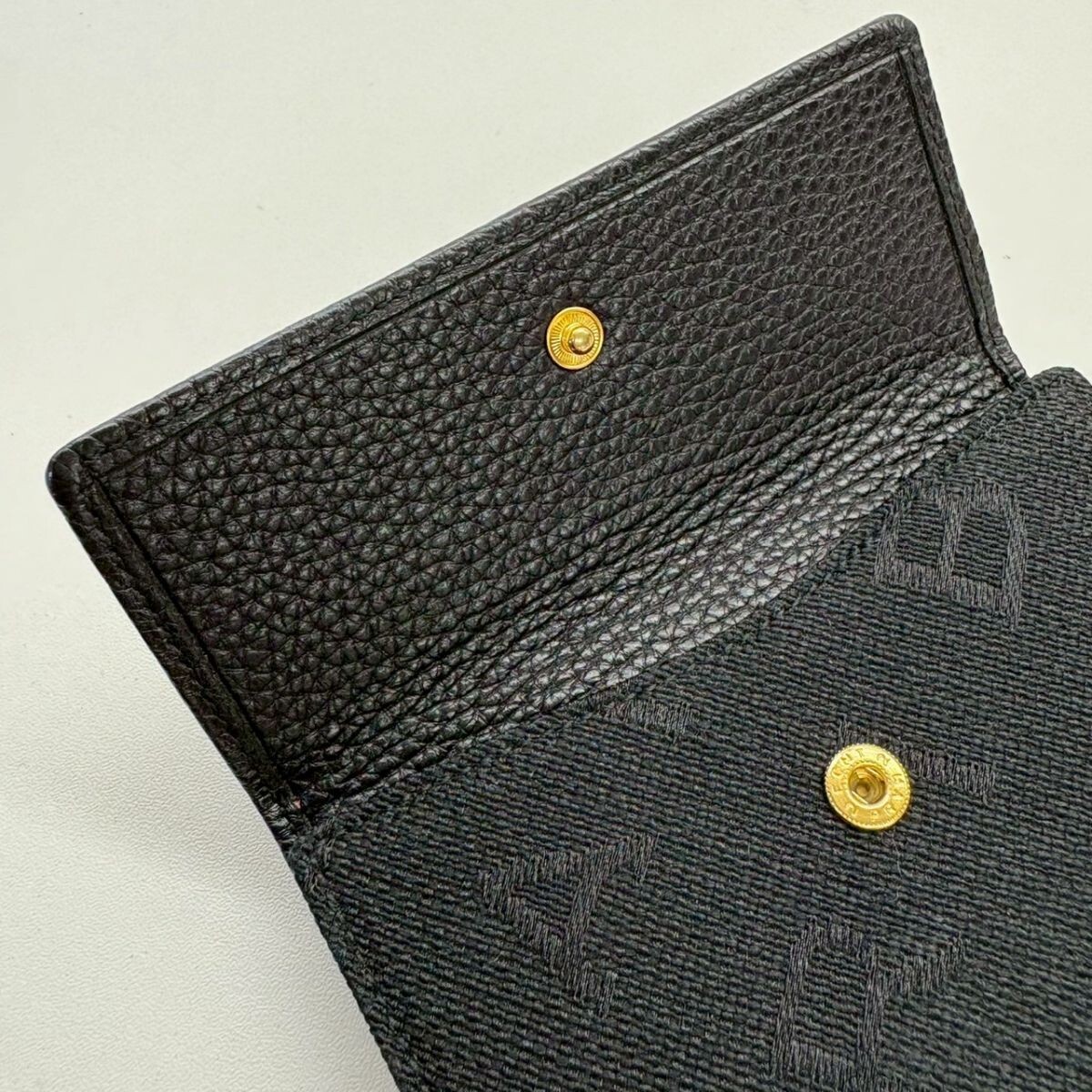 Yahoo!オークション - E223-I39-0262 【美品】 BVLGARI ブルガリ 財布 ...