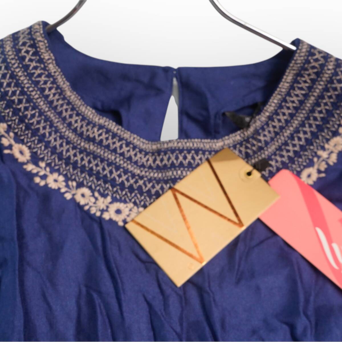 Yahoo!オークション - 100円＠H872@ 新品タグ付き 刺繍デザインワンピ...