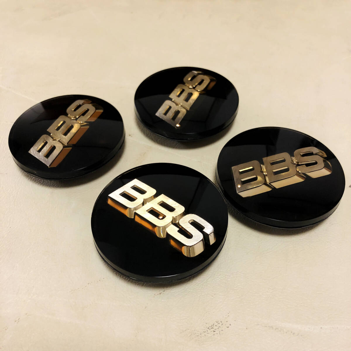 Yahoo!オークション - BBS / センターキャップ / 黒 / 70mm / φ70