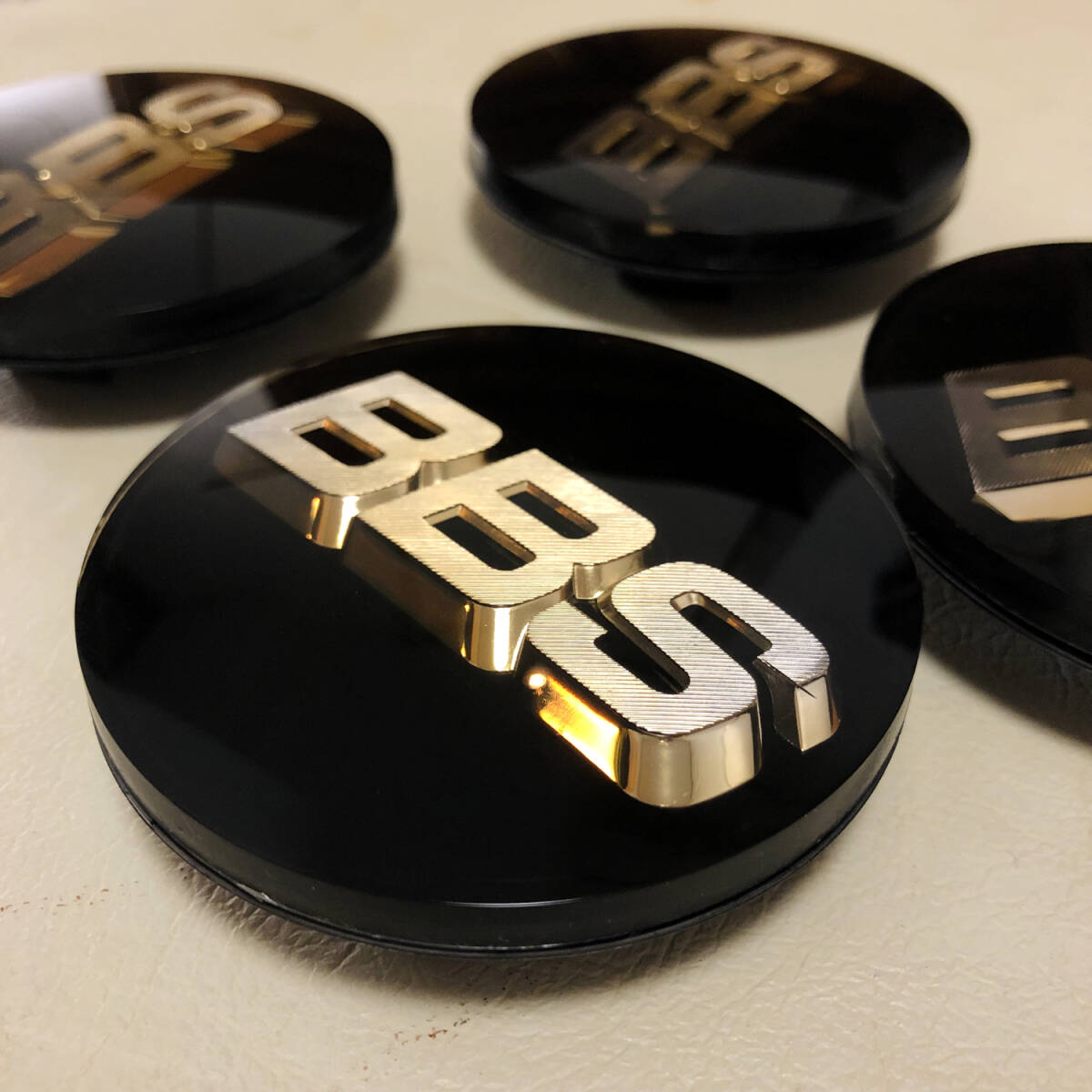 Yahoo!オークション - BBS / センターキャップ / 黒 / 70mm / φ70