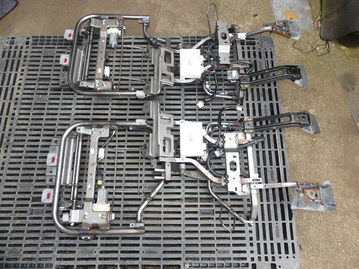 Yahoo!オークション - B446 オ J 日産 フーガ KY51 VQ37 VIP 純正 電動...