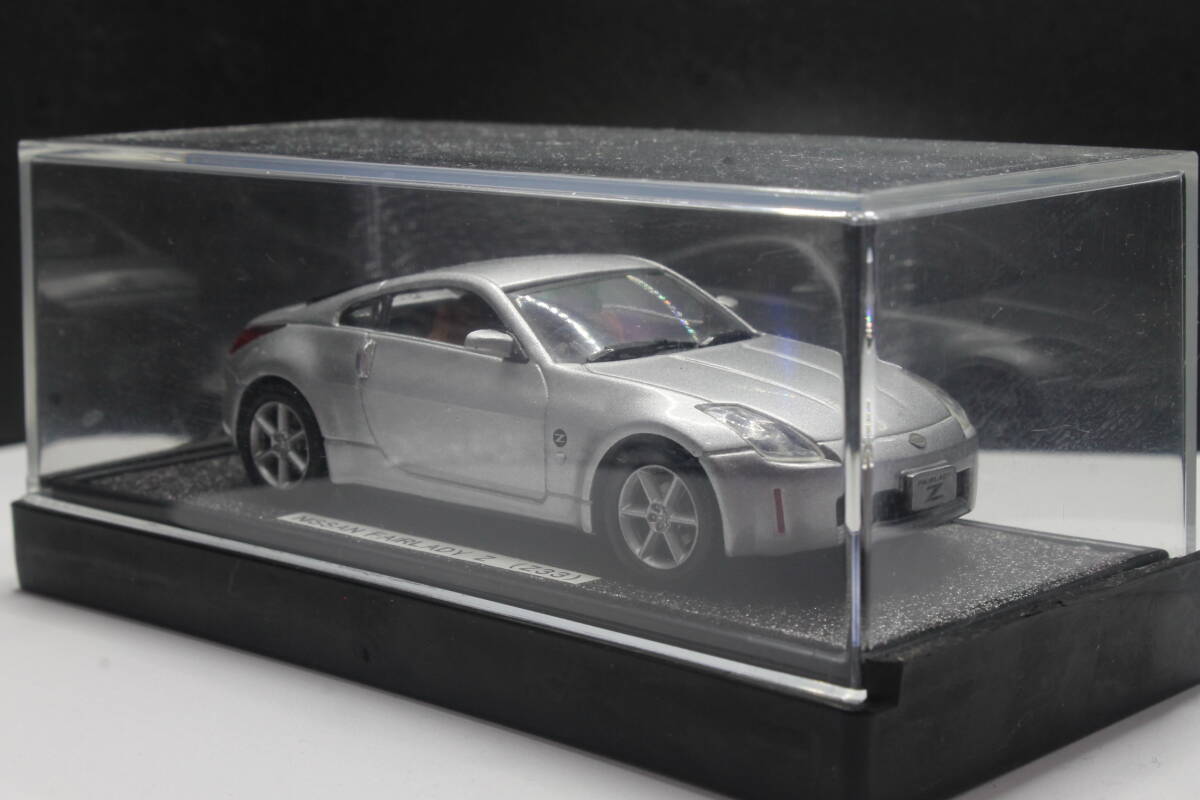 Yahoo!オークション - メーカー不明 1/43 フェアレディZ （Z33）
