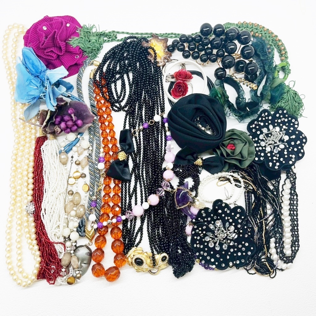 Yahoo!オークション - 【人気】アクセサリー まとめ 総重量 990g ネッ...