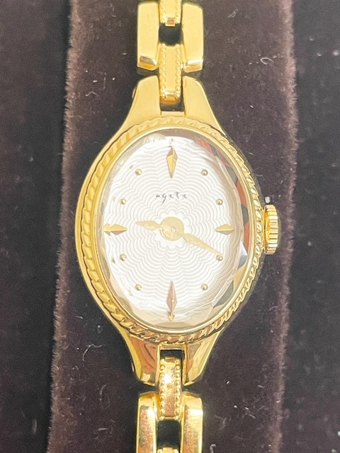 Yahoo!オークション - 【稼働品】agete アガット レディース 腕時計 15...
