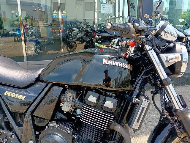 Yahoo!オークション - ZRX-2 乗り出し価格 19017