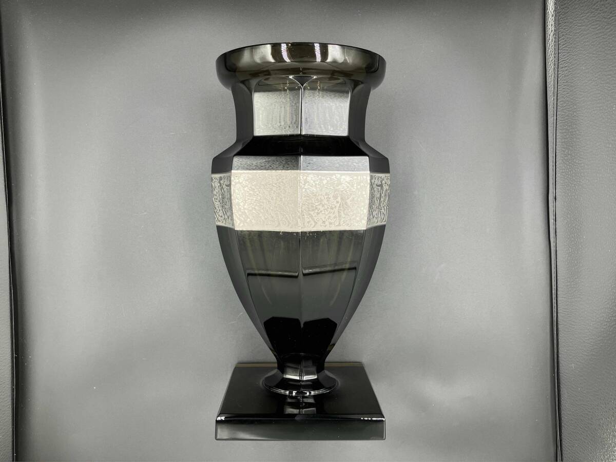 Yahoo!オークション - Moser 壺 壺