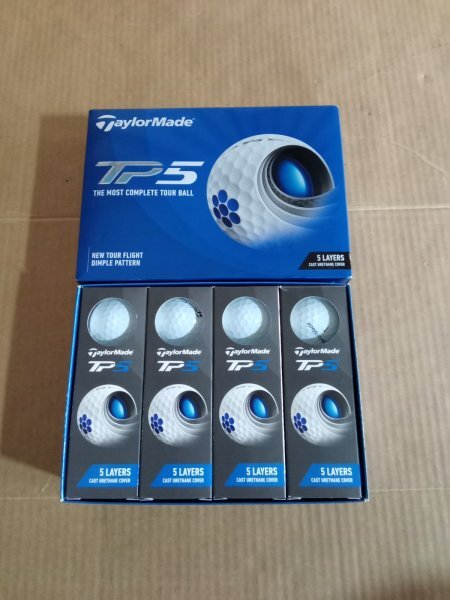 Yahoo!オークション - 未使用 TayllorMade テーラーメイド 2021 TP5 キ...