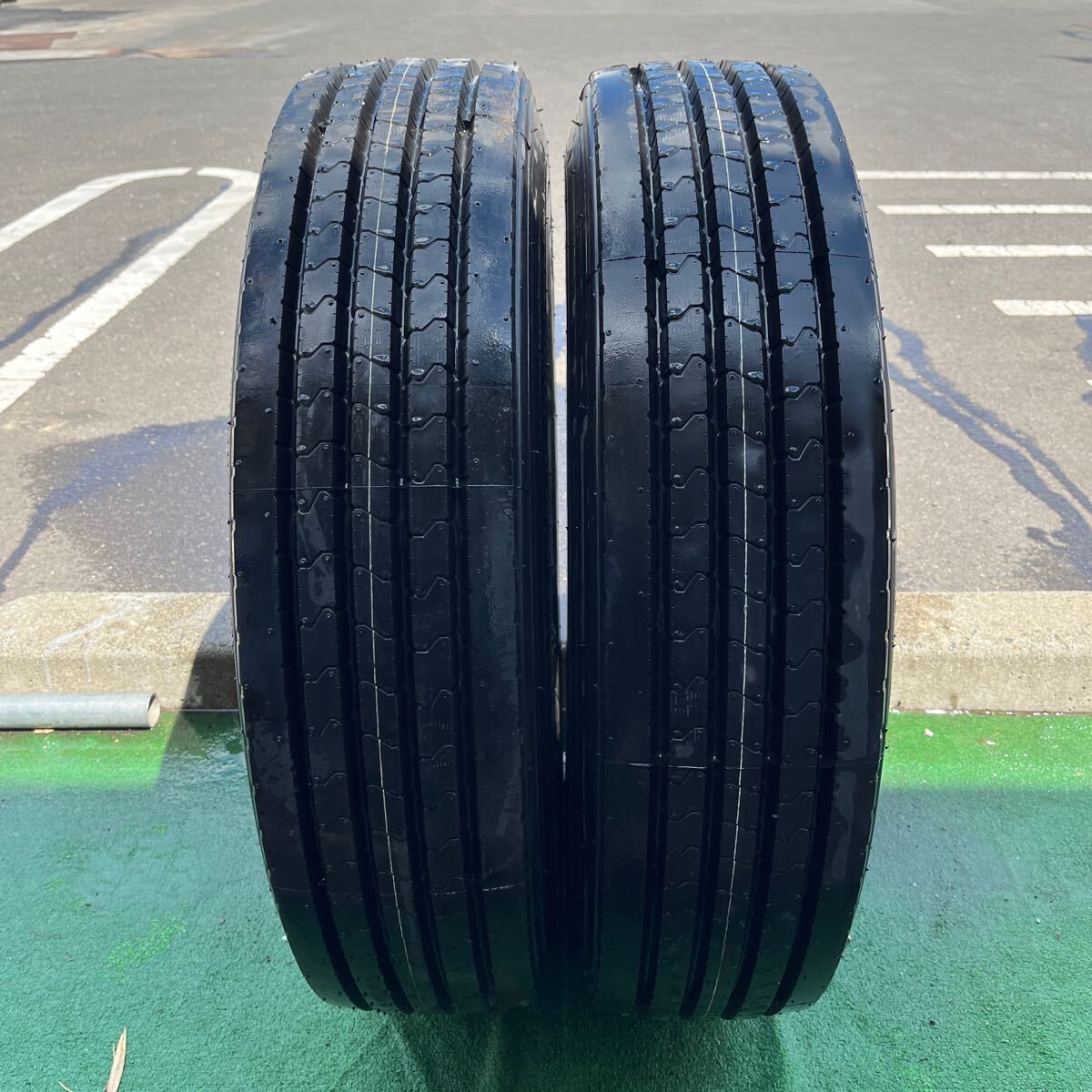 Yahoo!オークション - 9R19.5 14PR YOKOHAMA RY237 激安美品 2021年製 ...