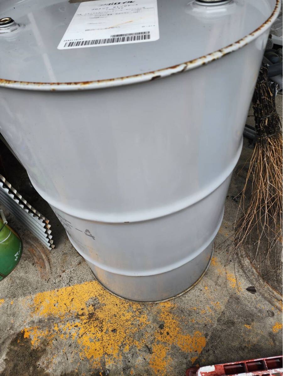 Yahoo!オークション - 空ドラム缶 200L 灰色 バーベキューグリル 焼却 ...