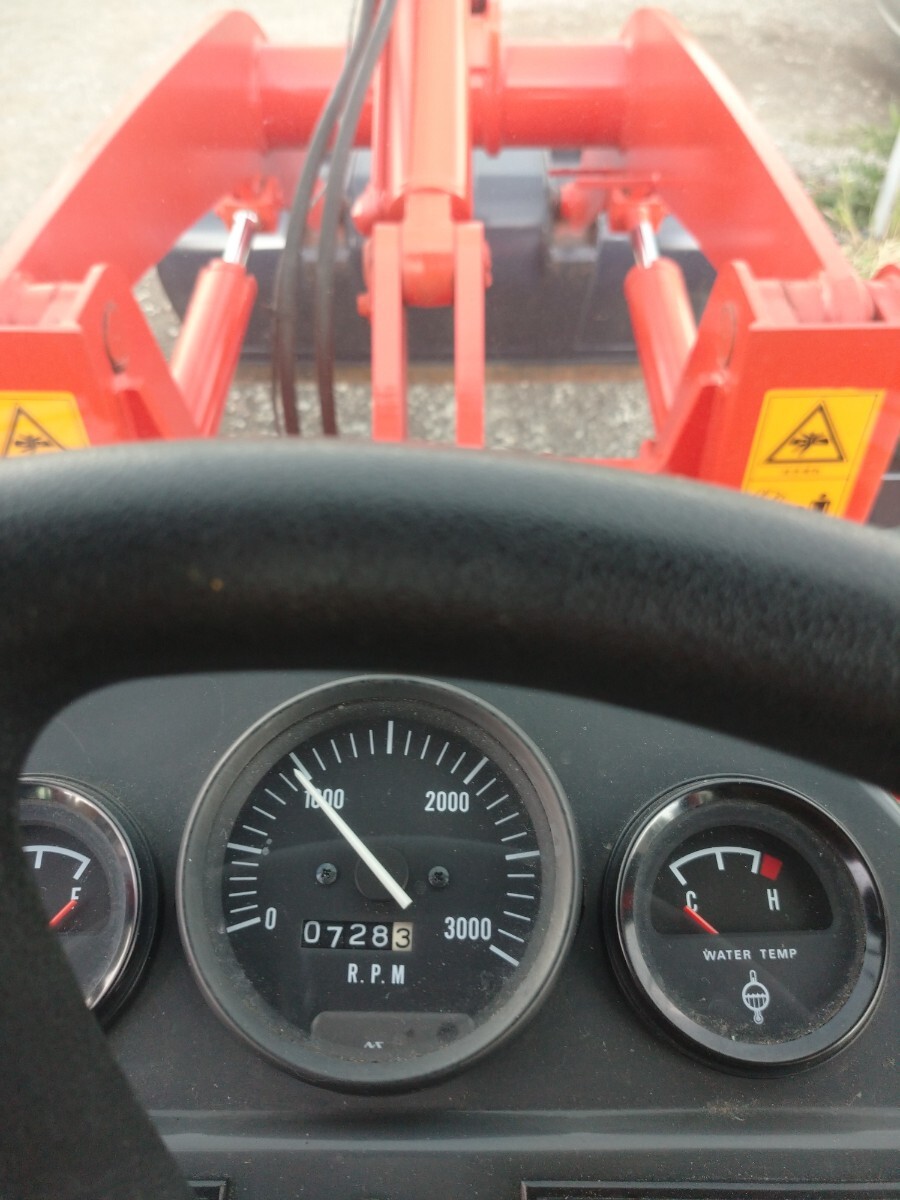 Yahoo!オークション - クボタR430Z H26年式 0.4立米タイヤショベル 低...