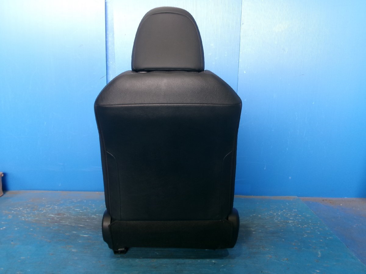 Yahoo!オークション - トヨタ アクアNHP10 Gs ジーズ 純正 ドライバー...