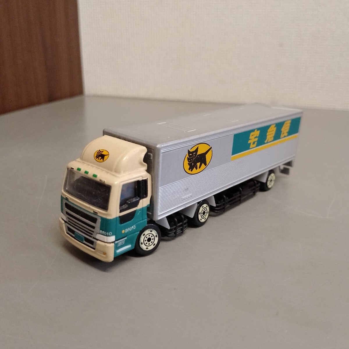 Yahoo!オークション - A212 クロネコヤマト オリジナルミニカー 10t車 ...